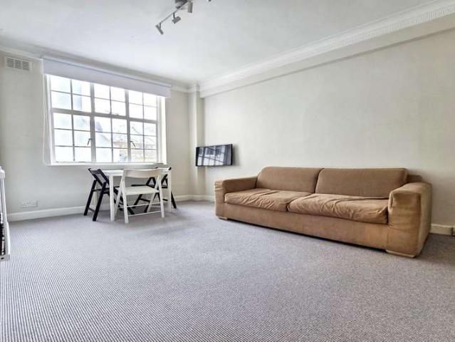 1 Bedroom Apartment Flat