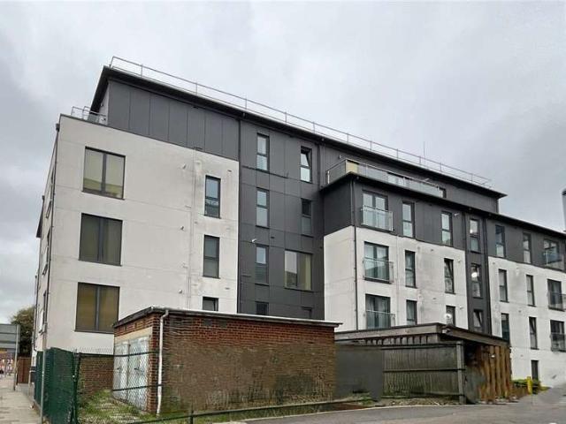 2 Bedroom Apartment Flat