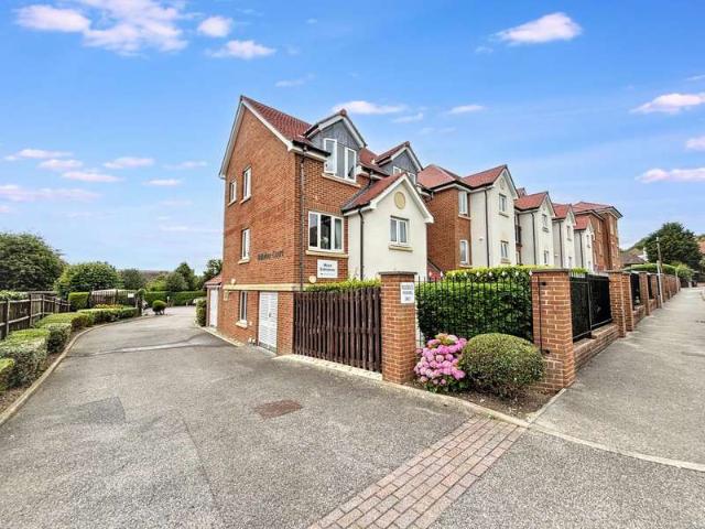 1 Bedroom Apartment Flat