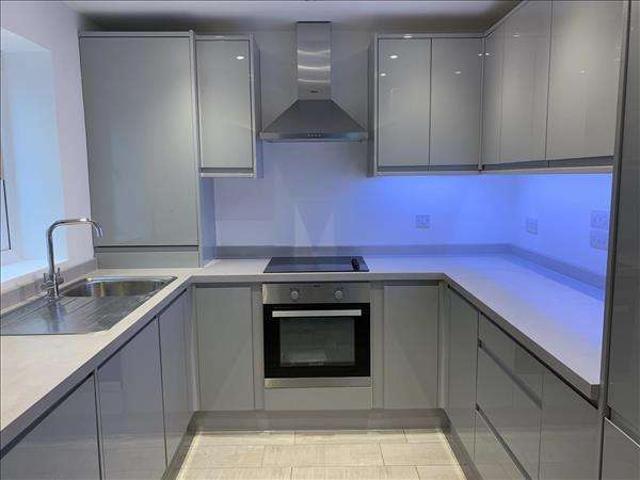 1 Bedroom Apartment Flat