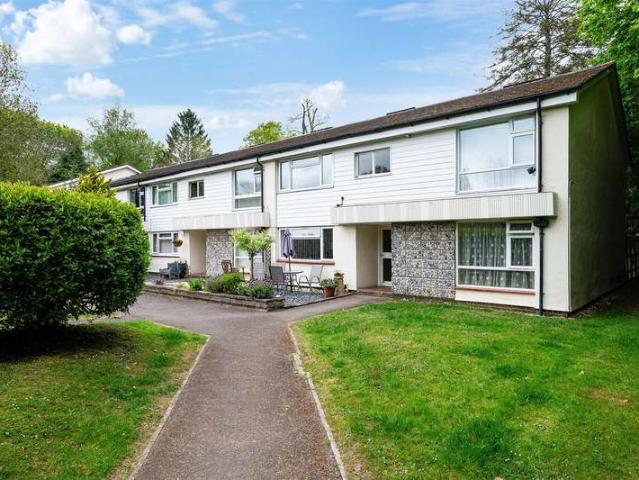1 Bedroom Apartment Flat