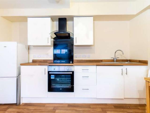 1 Bedroom Apartment Flat