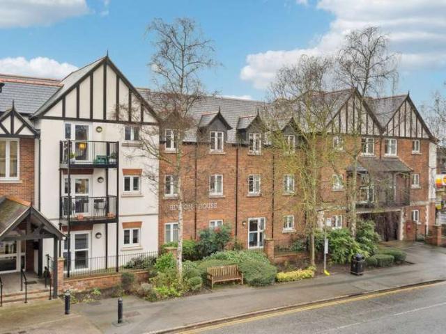 1 Bedroom Apartment Flat