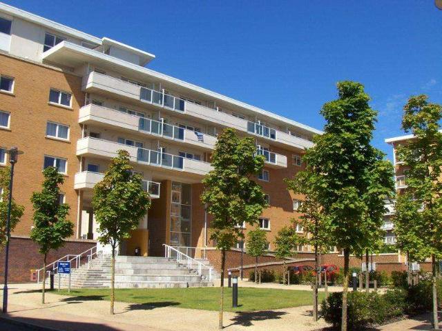 1 Bedroom Apartment Flat