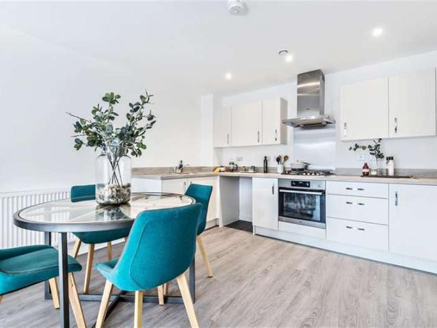 1 Bedroom Apartment Flat