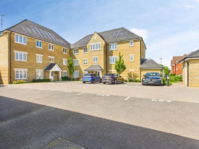 1 Bedroom Apartment Flat