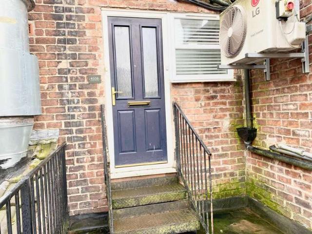 1 Bedroom Apartment Flat