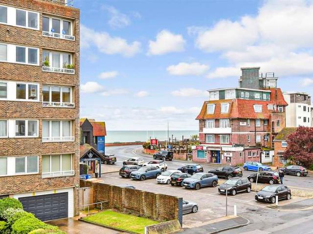 1 Bedroom Apartment Flat