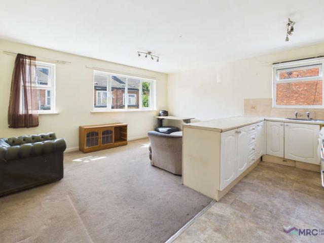 1 Bedroom Apartment Flat