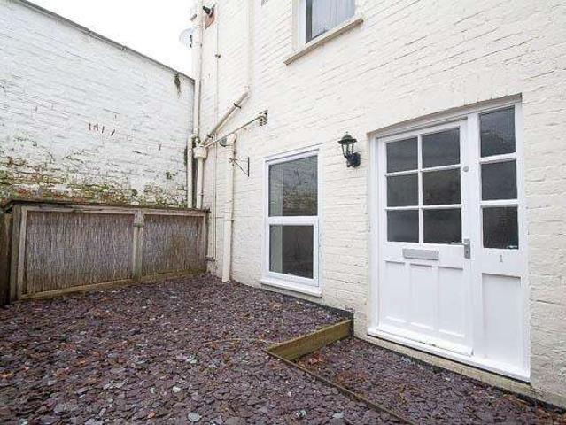 1 Bedroom Apartment Flat