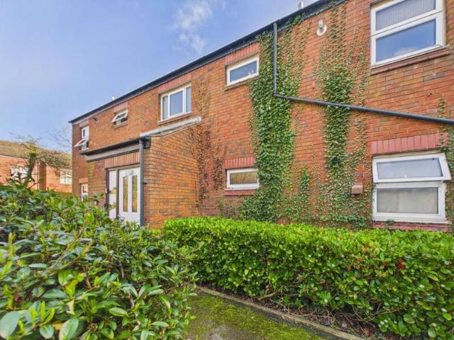 1 Bedroom Apartment Flat