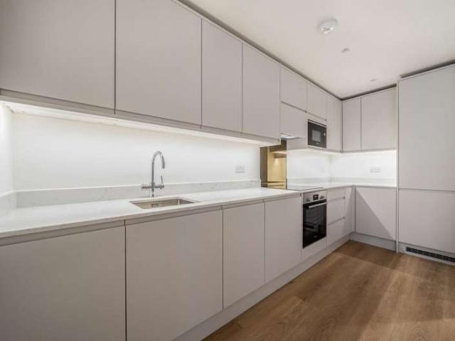 1 Bedroom Apartment Flat
