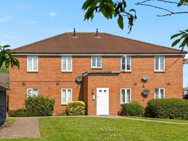 1 Bedroom Apartment Flat