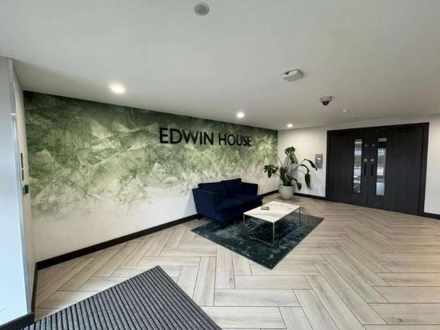 1 Bedroom Apartment Flat
