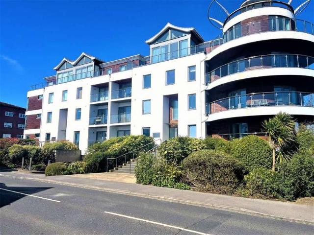 1 Bedroom Apartment Flat
