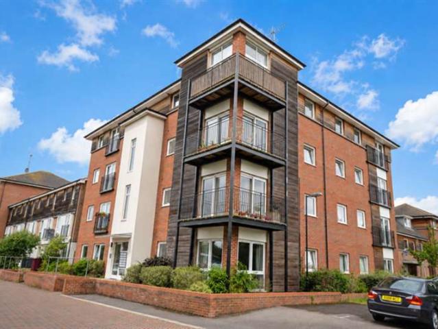 1 Bedroom Apartment Flat