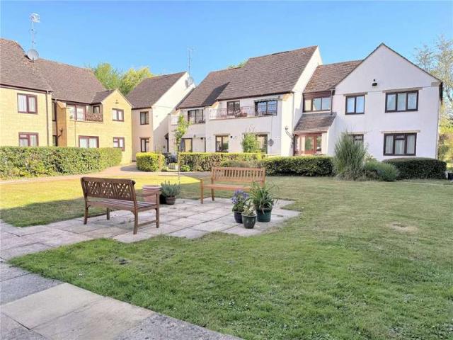 1 Bedroom Apartment Flat