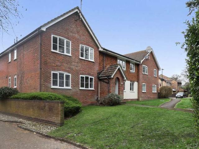 1 Bedroom Apartment Flat