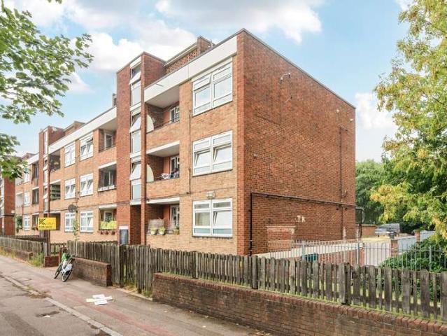 1 Bedroom Apartment Flat