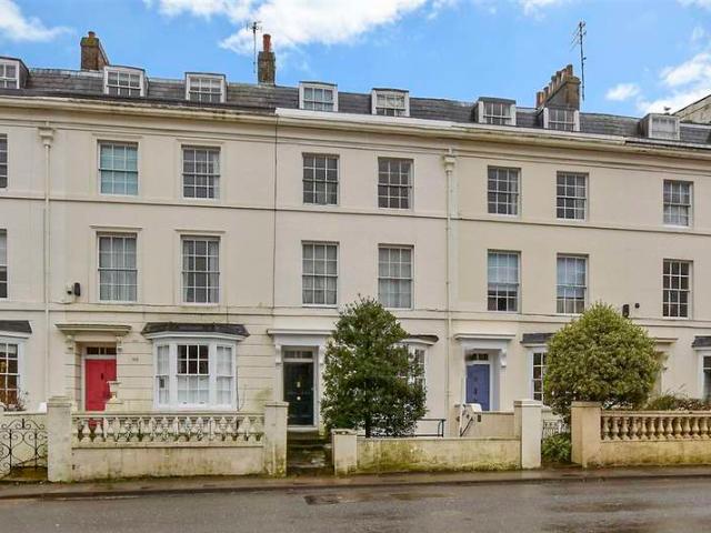 1 Bedroom Apartment Flat