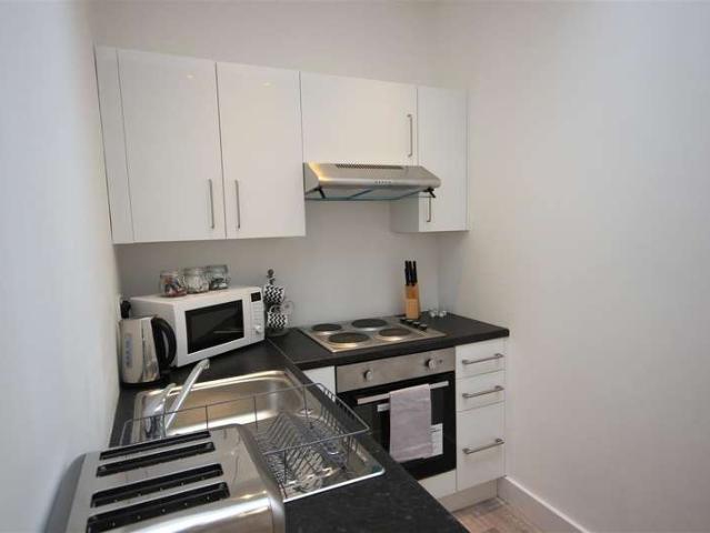 1 Bedroom Apartment Flat