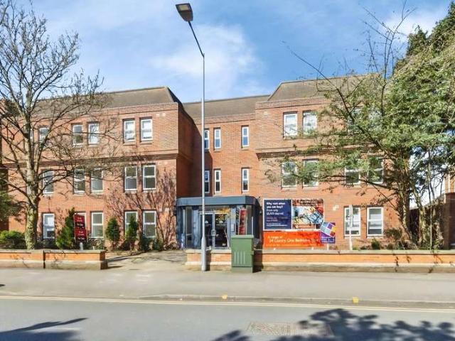 1 Bedroom Apartment Flat