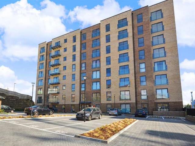 1 Bedroom Apartment Flat