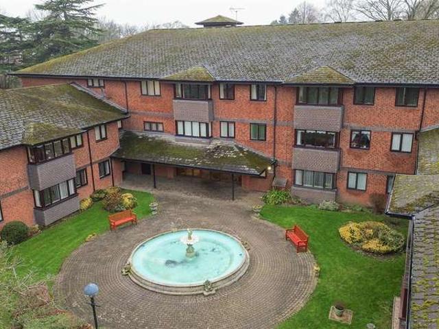 1 Bedroom Apartment Flat