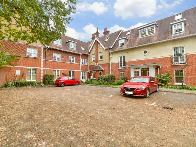 1 Bedroom Apartment Flat