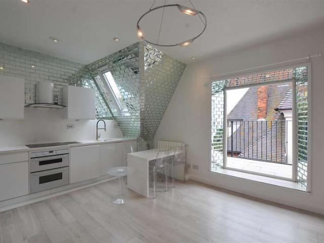 1 Bedroom Apartment Flat