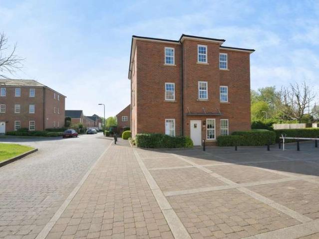 1 Bedroom Apartment Flat