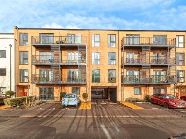 1 Bedroom Apartment Flat
