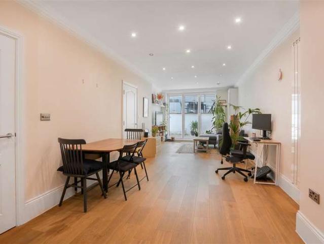 1 Bedroom Apartment Flat
