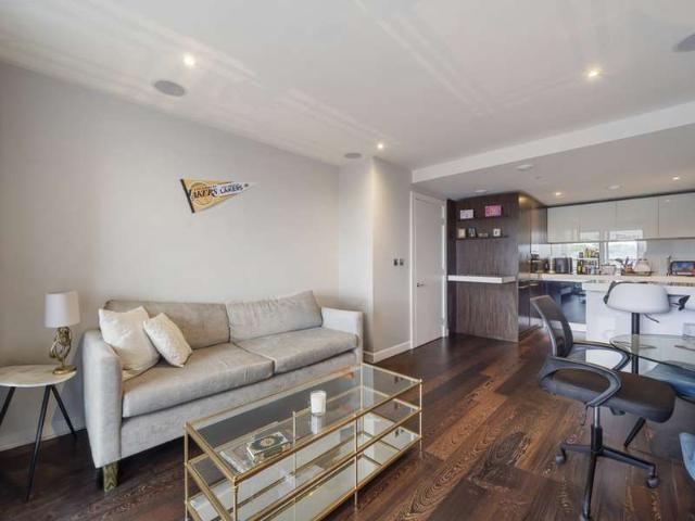 2 Bedroom Apartment Flat
