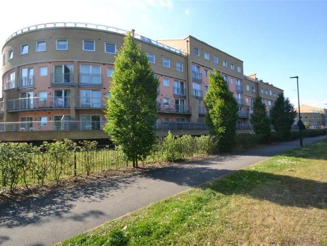 1 Bedroom Apartment Flat