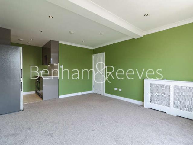 1 Bedroom Apartment Flat
