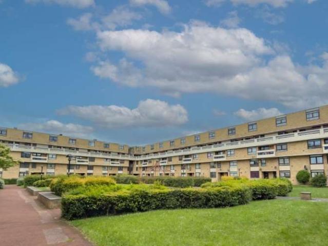 1 Bedroom Apartment Flat