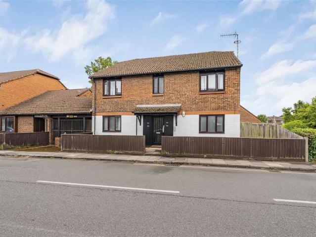 1 Bedroom Apartment Flat