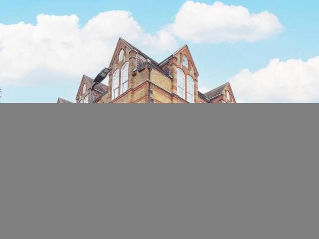 1 Bedroom Apartment Flat