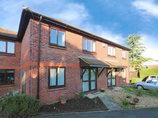 1 Bedroom Apartment Flat