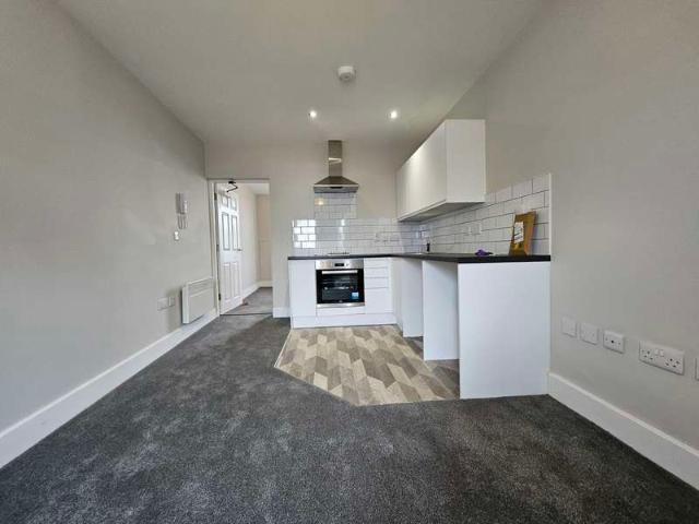 1 Bedroom Apartment Flat