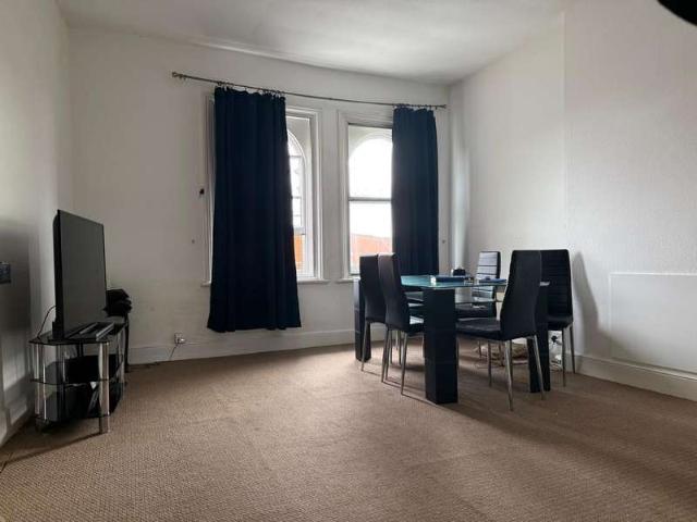 1 Bedroom Apartment Flat
