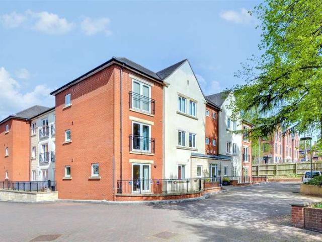 1 Bedroom Apartment Flat