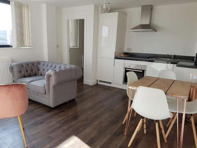 1 Bedroom Apartment Flat