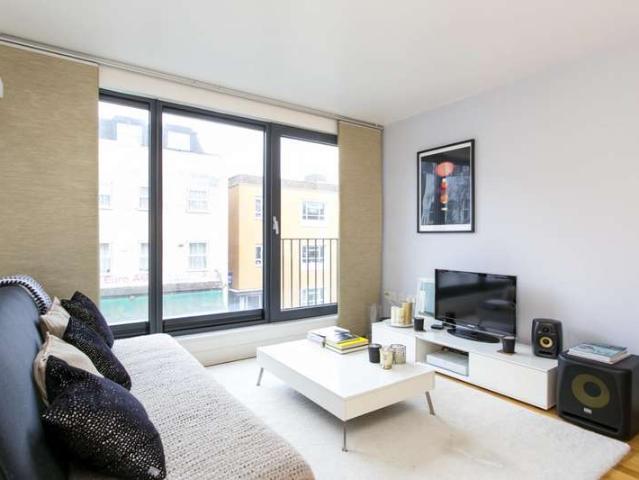 1 Bedroom Apartment Flat