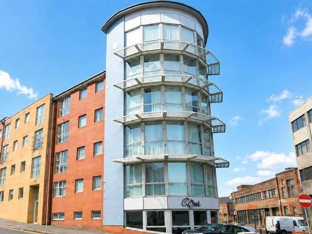 1 Bedroom Apartment Flat