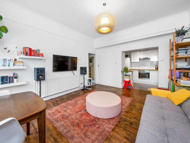 1 Bedroom Apartment Flat
