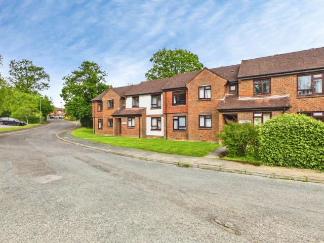 1 Bedroom Apartment Flat