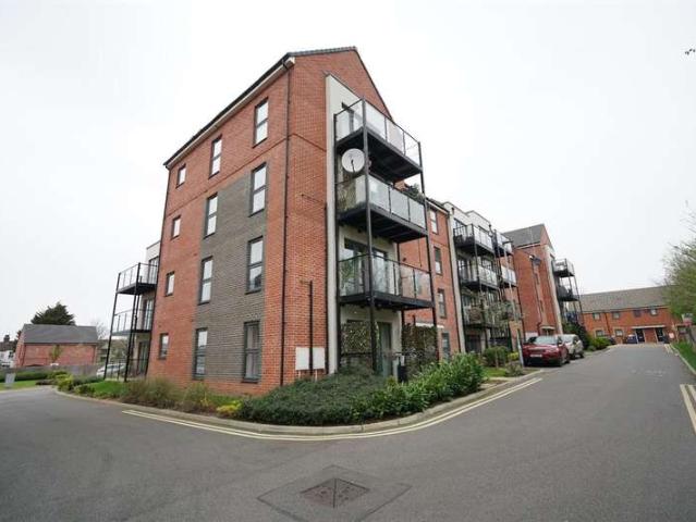 1 Bedroom Apartment Flat