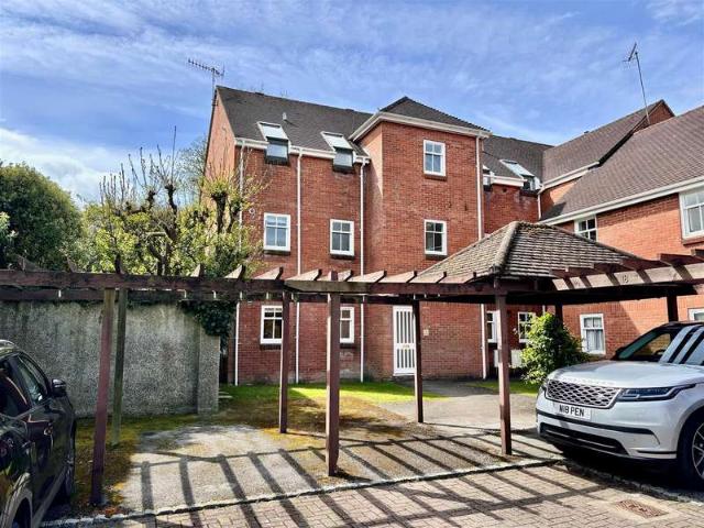 1 Bedroom Apartment Flat
